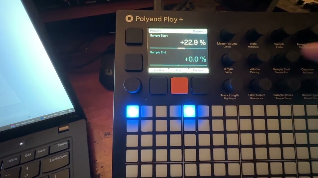 Small visual bug when adjusting Sample Start / Sample End of multiple ...