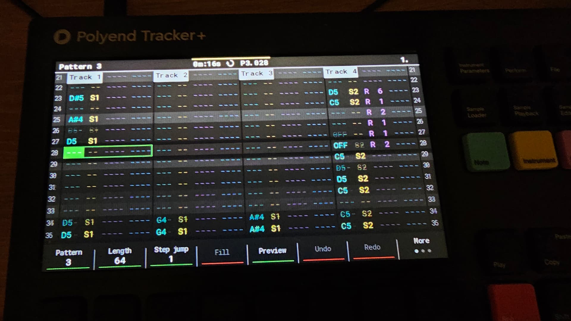 Yellow Bar Top of Screen - Tracker - Polyend Backstage